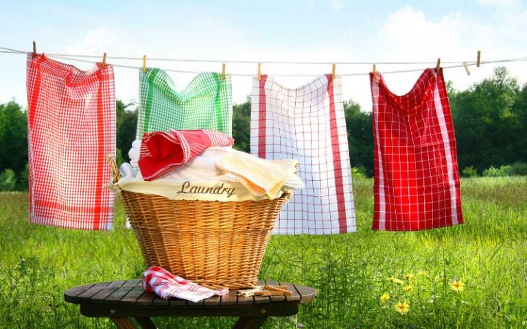 15 Practical Tips for Line Drying Your Clothes