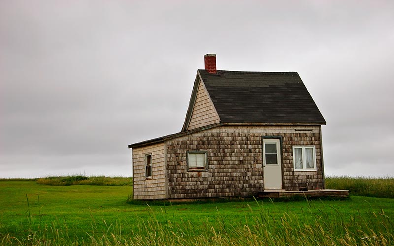 What Is Considered a Small House? | Little House Lovely Home